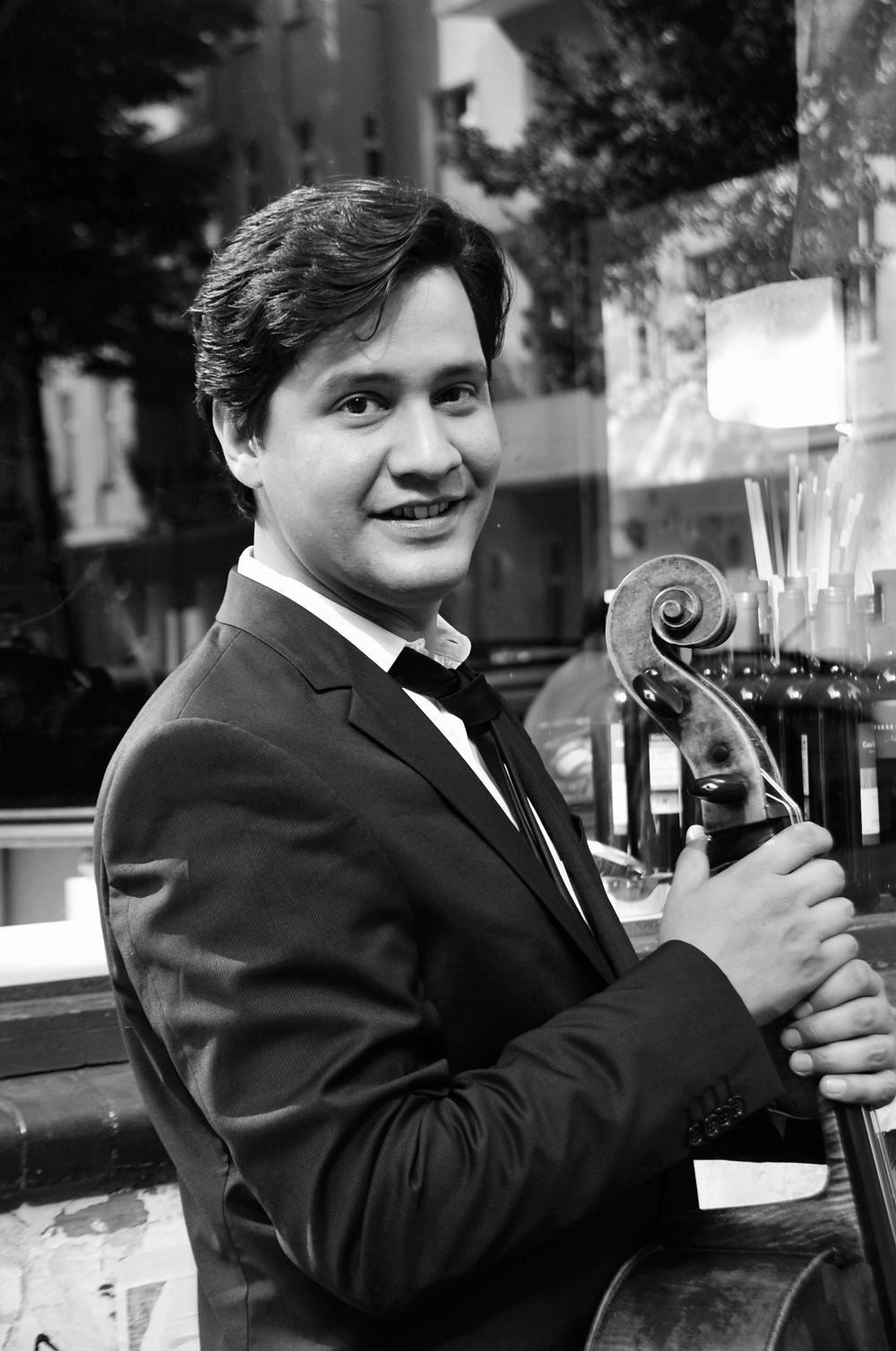 Porträt Claudio Bohórquez - Fußball oder Cello? - concerti.ch