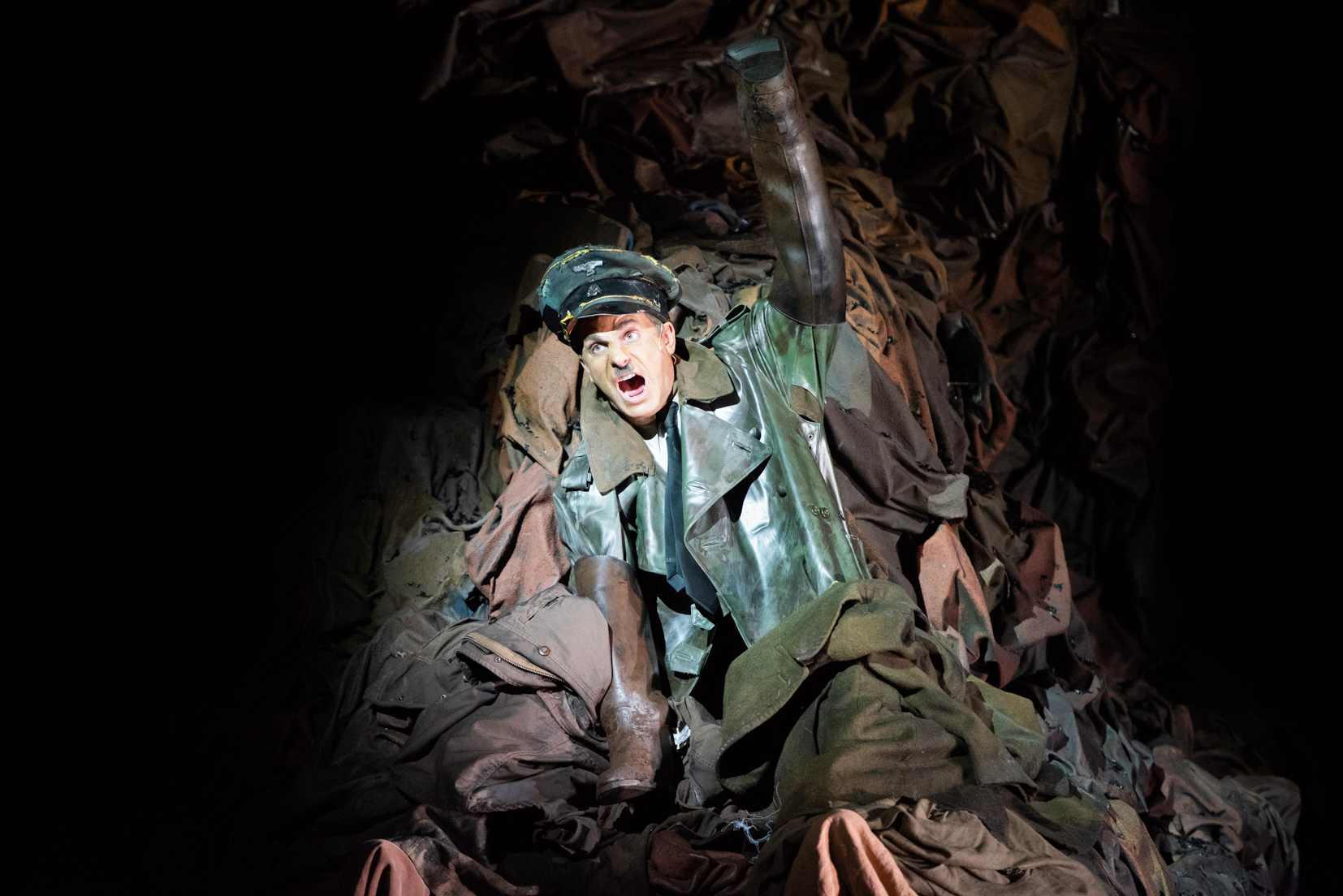 Opern-Kritik: Opéra de Lyon – „Germania“ von Alexander Raskatov